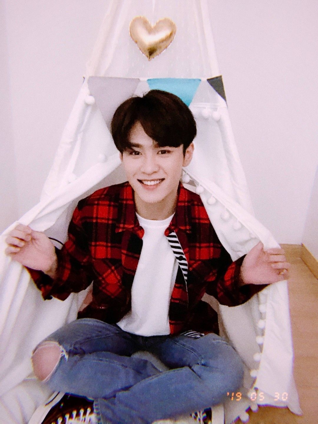 Kun WayV Wallpapers - Wallpaper Cave