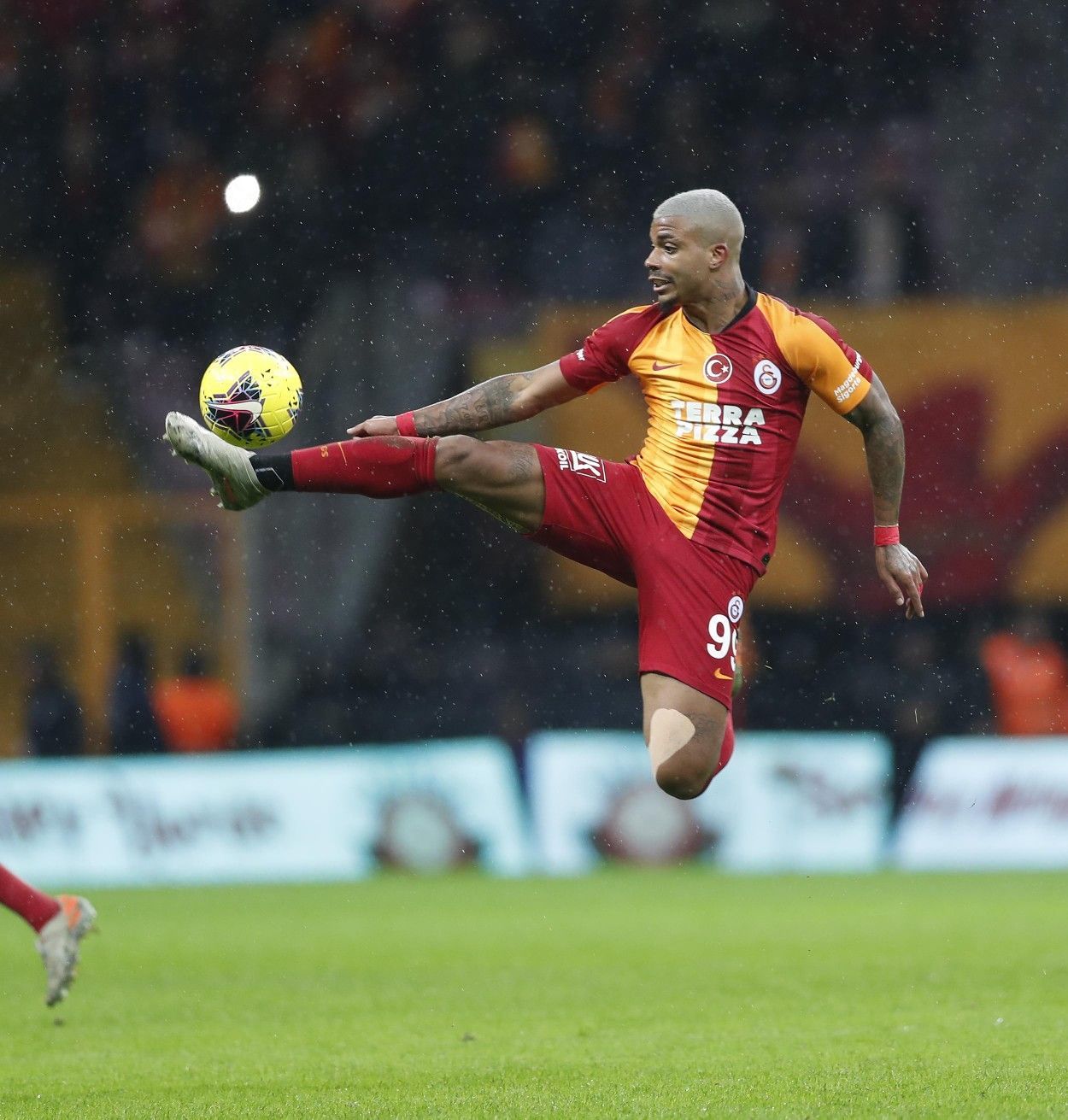 Mario Lemina Wallpapers - Wallpaper Cave