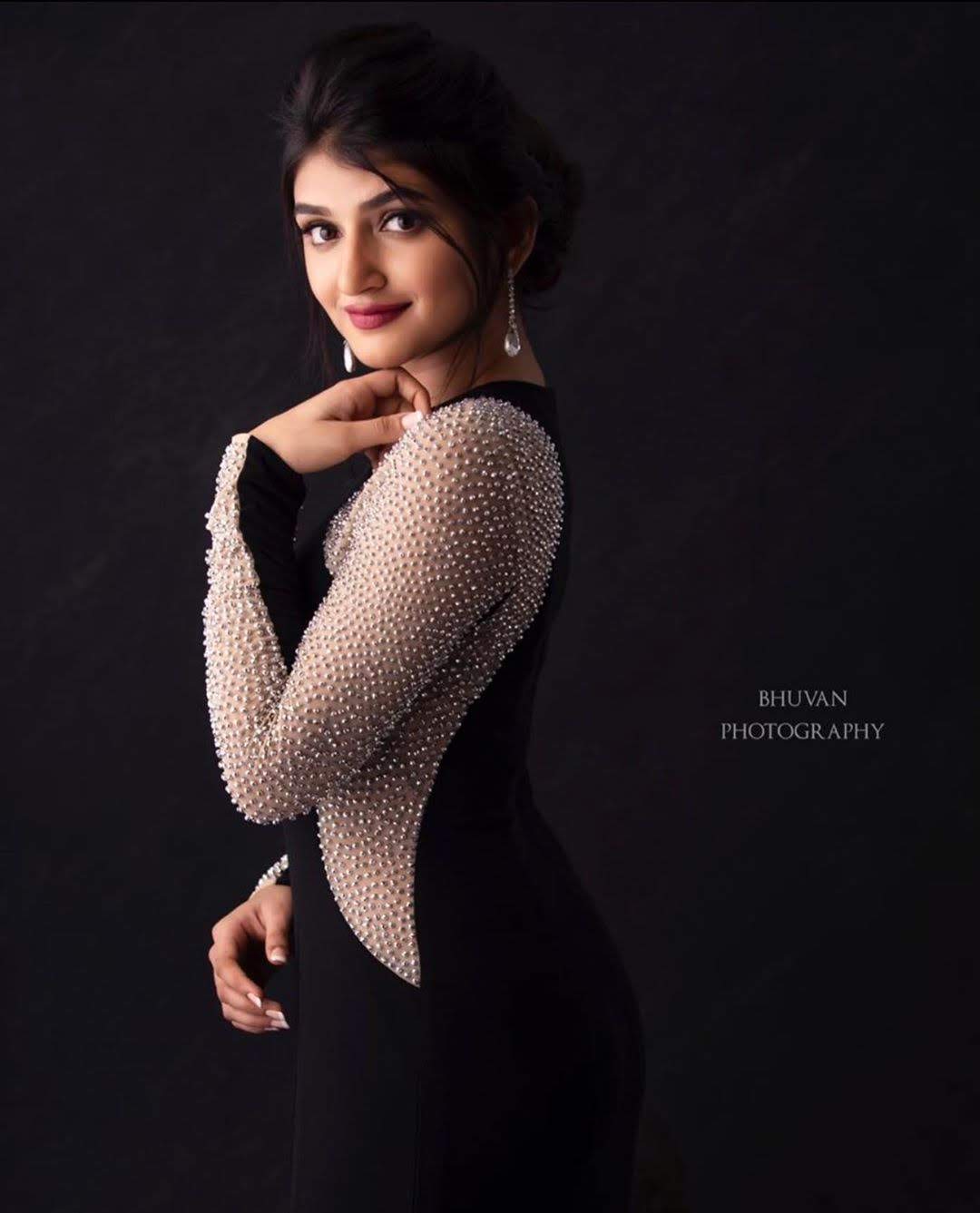 Sreeleela Wallpapers - Wallpaper Cave