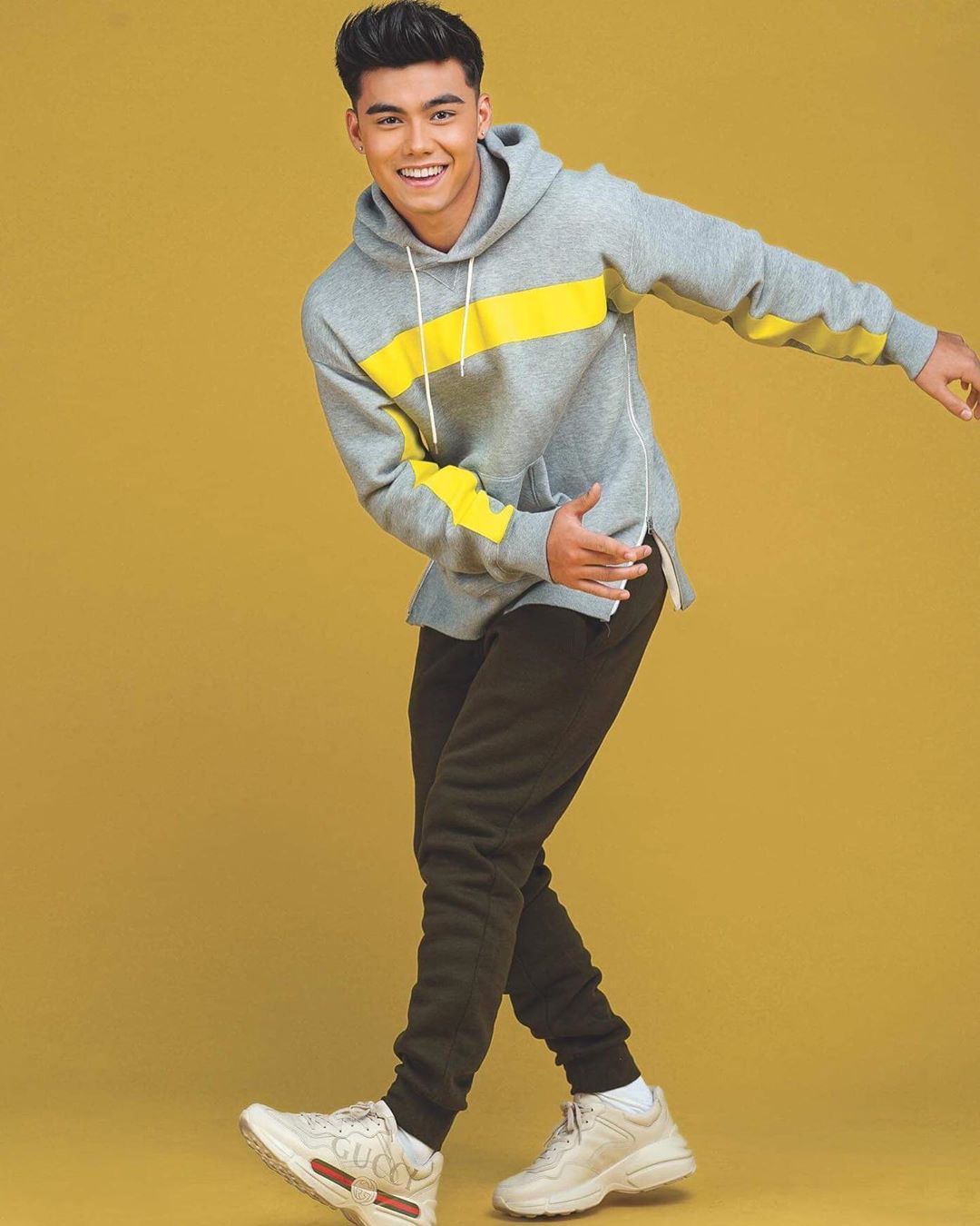 Bailey May Wallpapers - Wallpaper Cave