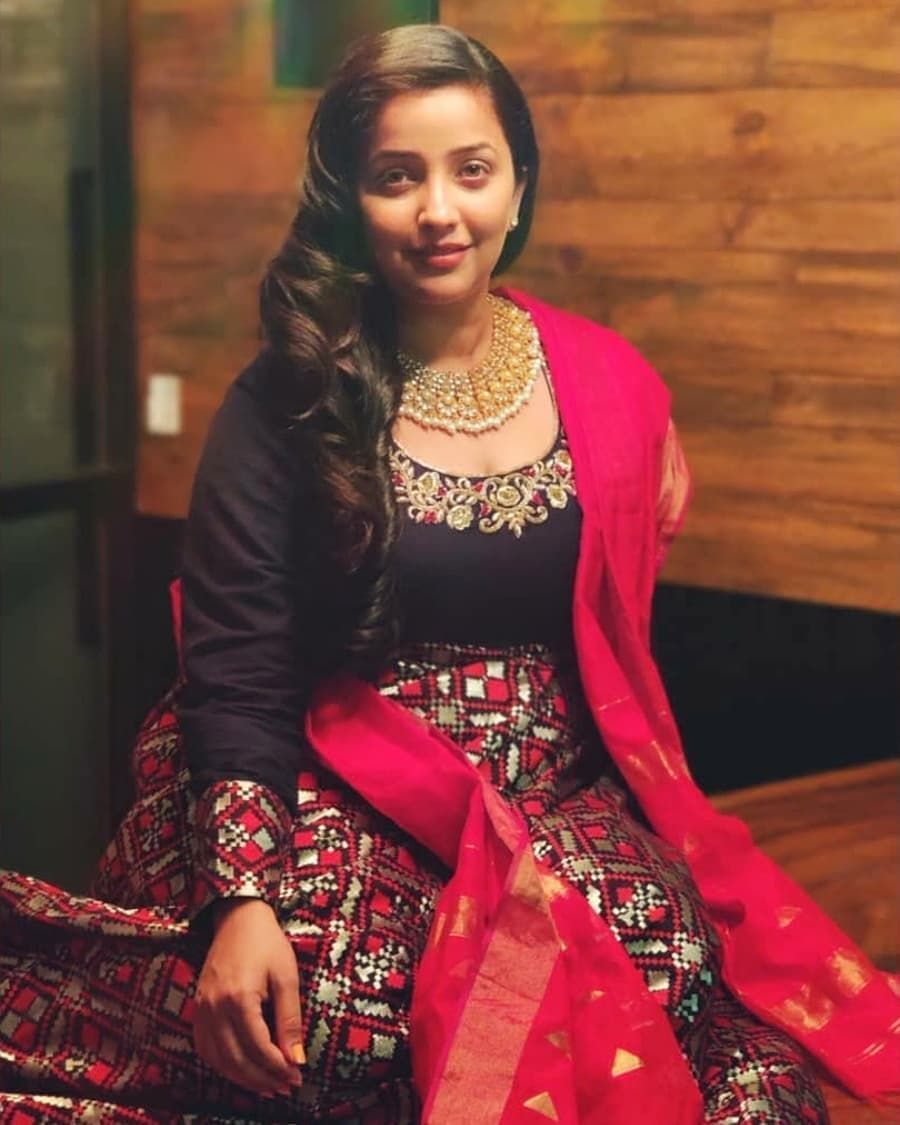 Apurva Nemlekar Wallpapers - Wallpaper Cave