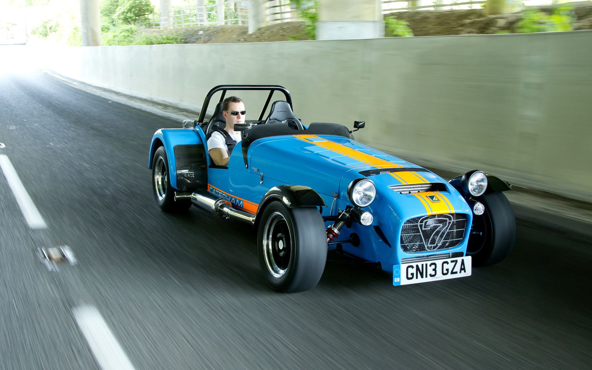 Caterham Wallpapers - Wallpaper Cave