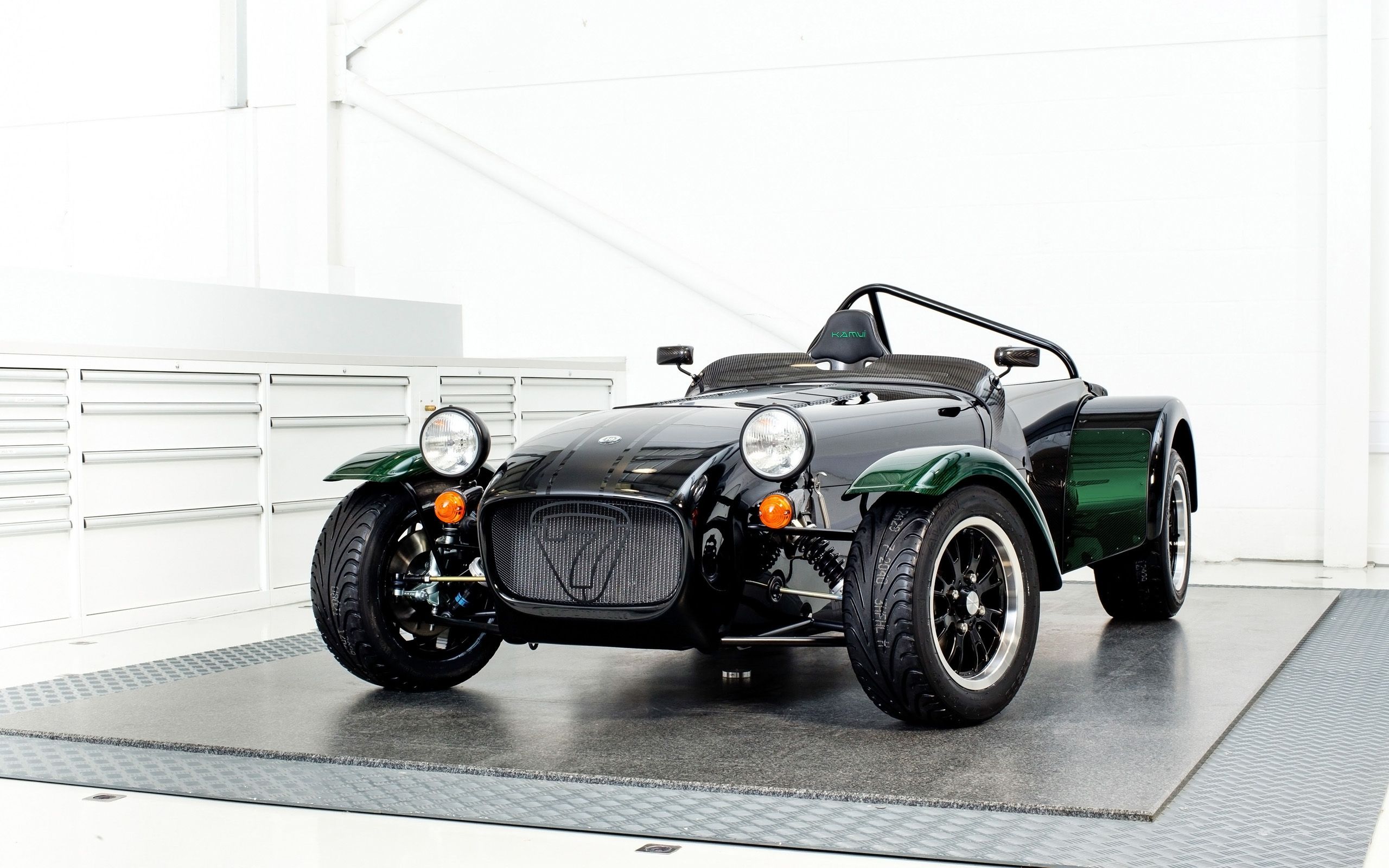 Caterham Wallpapers - Wallpaper Cave