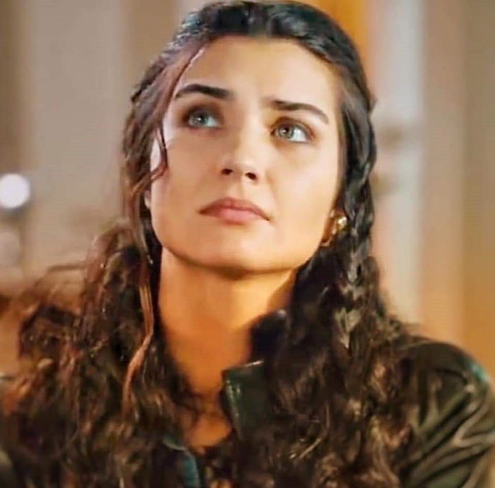 Tuvana Turkay Wallpapers - Wallpaper Cave