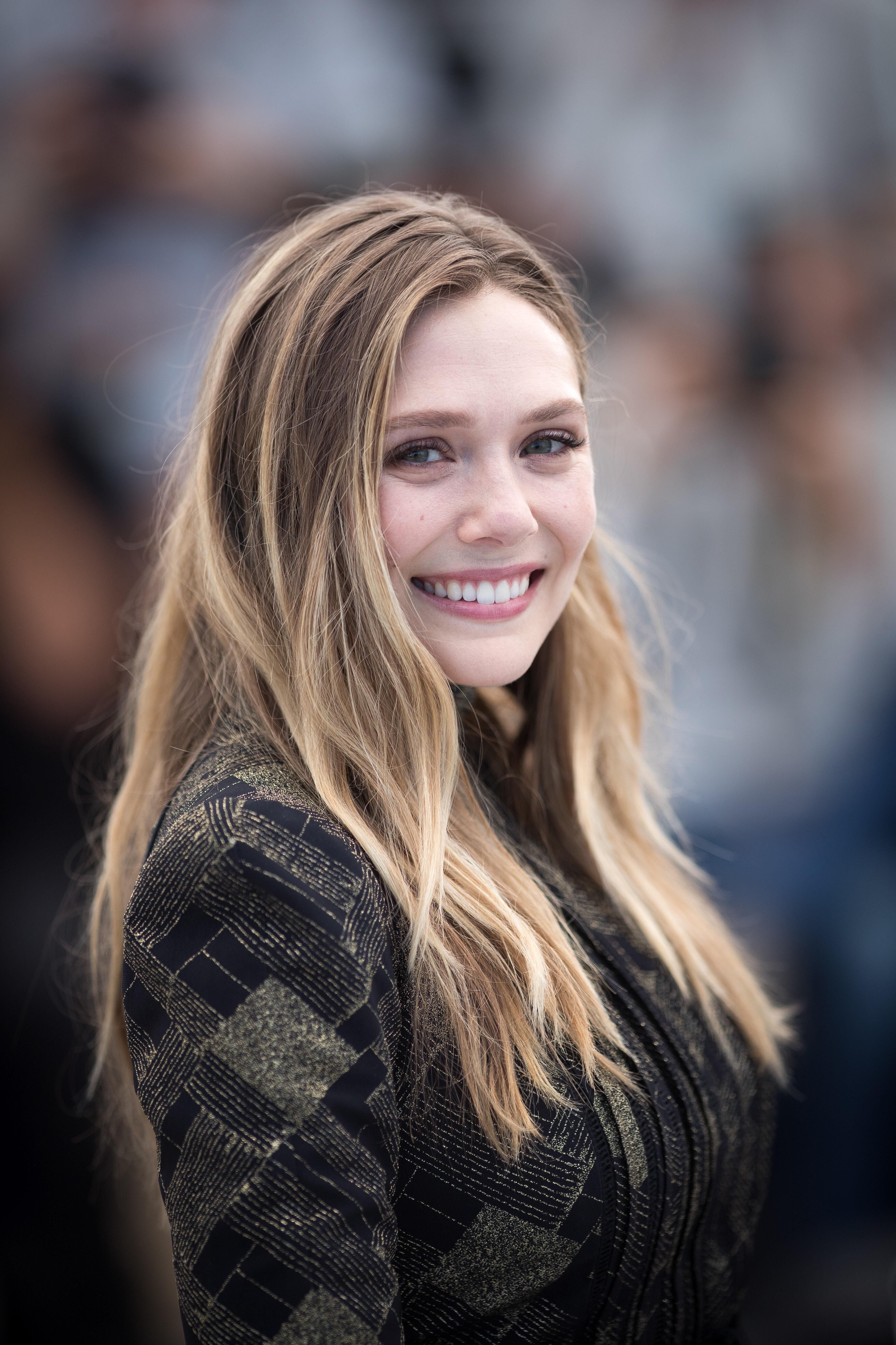 Elizabeth Olsen HD Full Screen Mobile Wallpapers - Wallpaper Cave