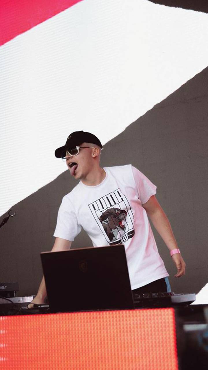 Bizarrap Wallpapers - Wallpaper Cave