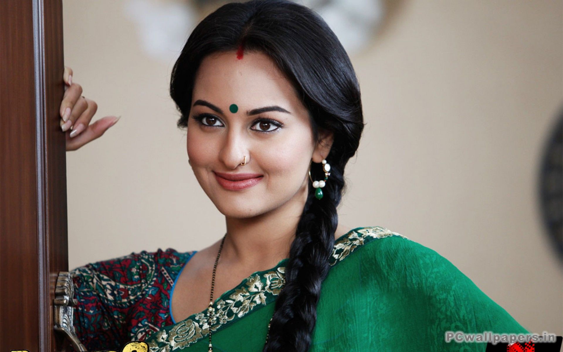 Sonakshi Wallpapers - Wallpaper Cave