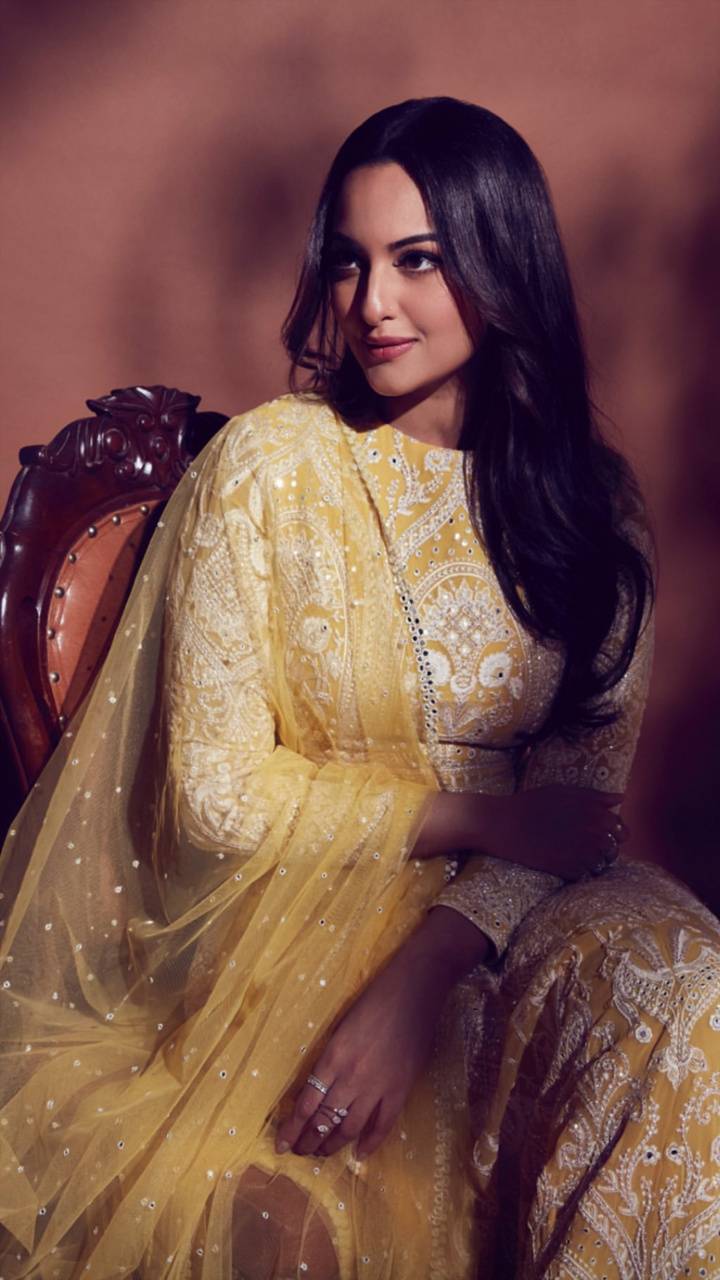 Sonakshi Wallpapers - Wallpaper Cave