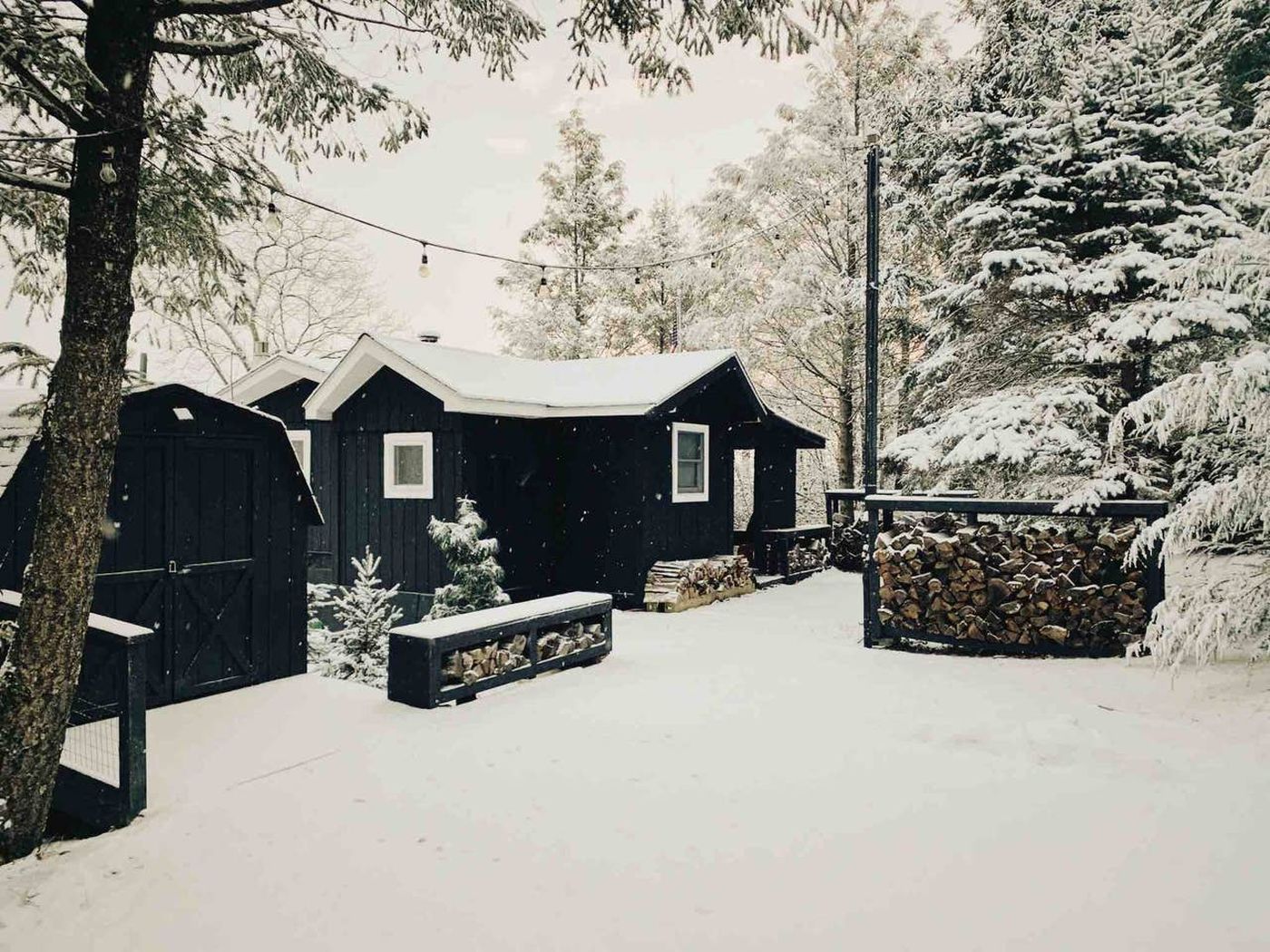 Small Winter Cabin Wallpapers - Wallpaper Cave
