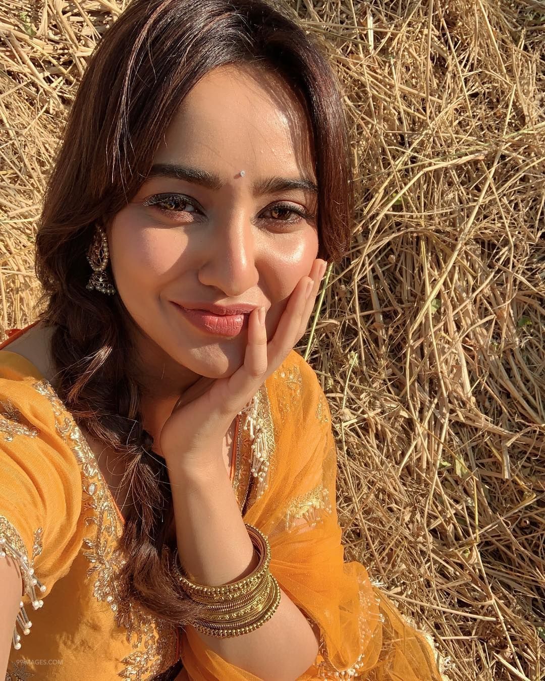 Neha Sharma HD Mobile Wallpapers - Wallpaper Cave