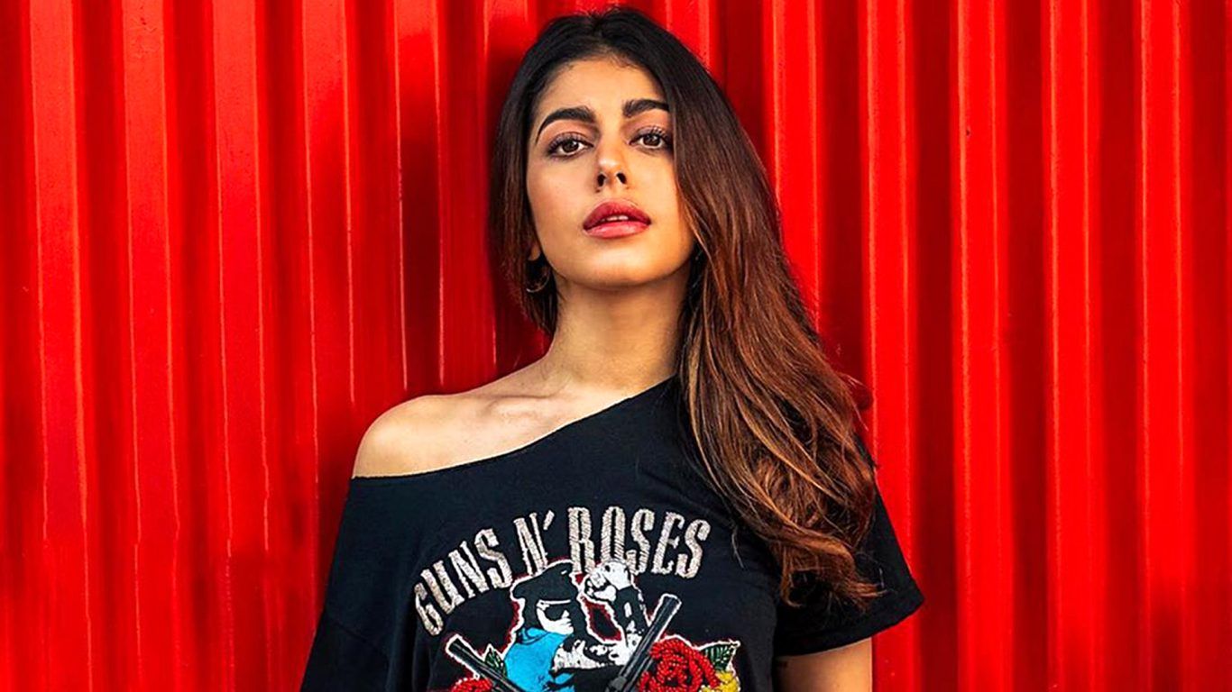 Alaya F Wallpapers - Wallpaper Cave