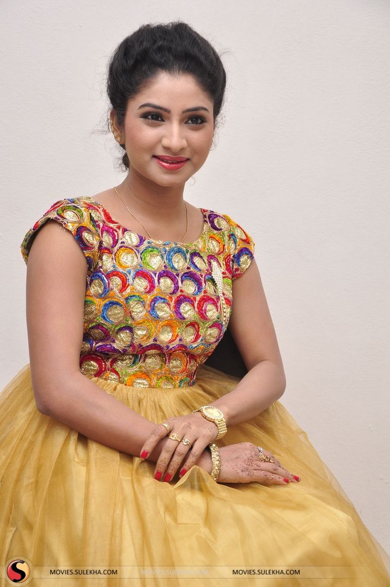 Vishnupriya Wallpapers - Wallpaper Cave