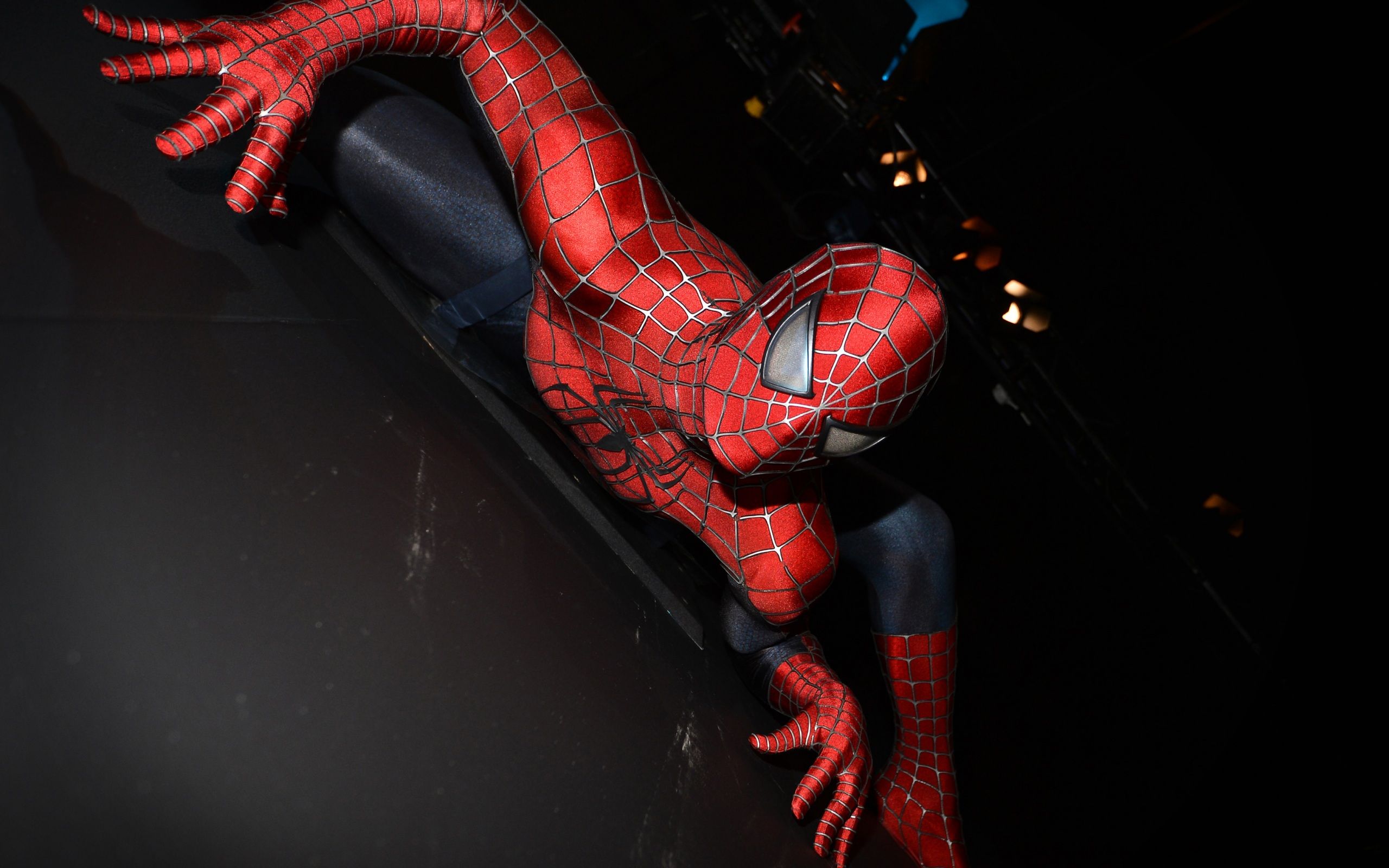 Wall Crawling Wallpapers - Wallpaper Cave