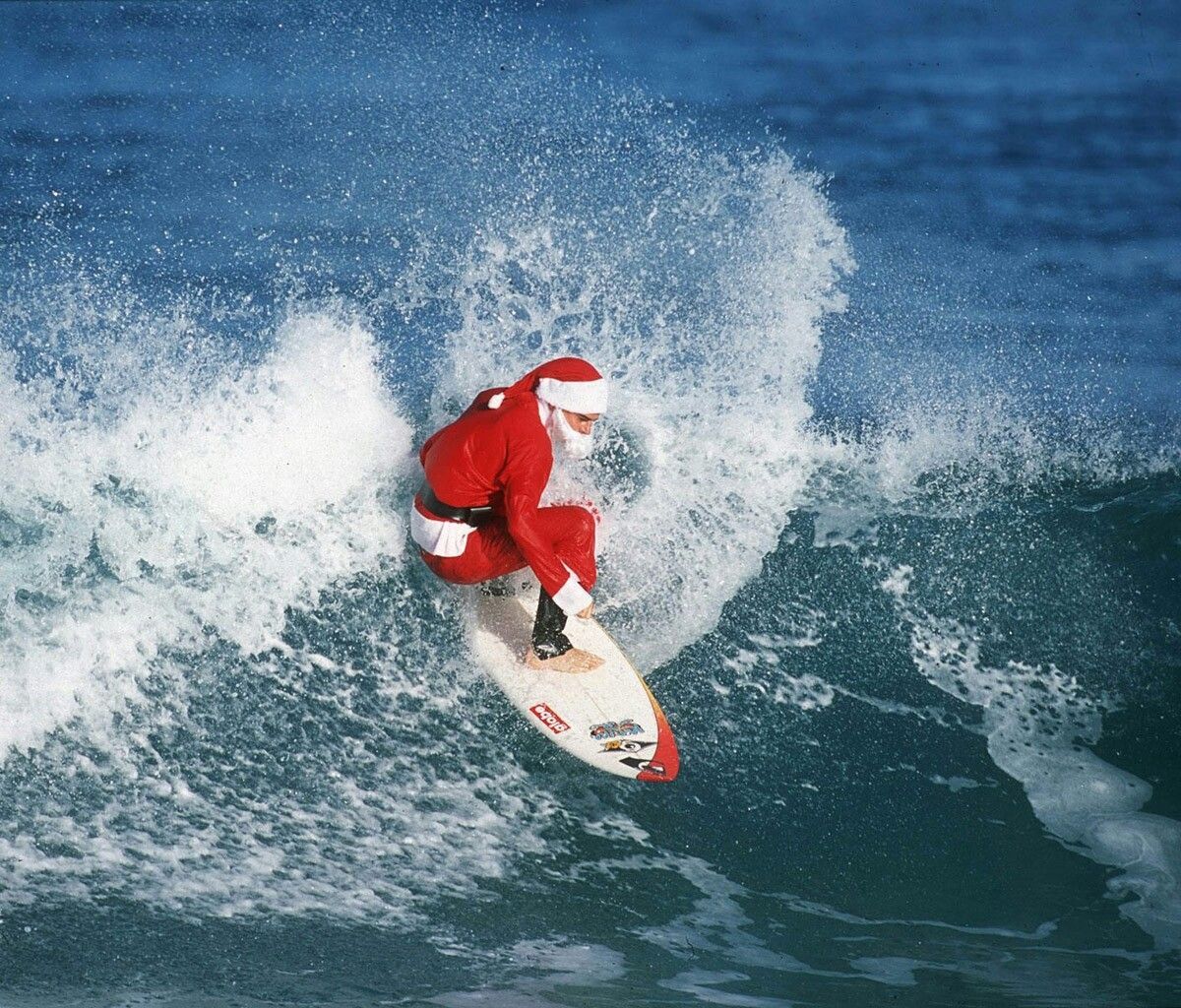 Christmas Surfing Wallpapers - Wallpaper Cave