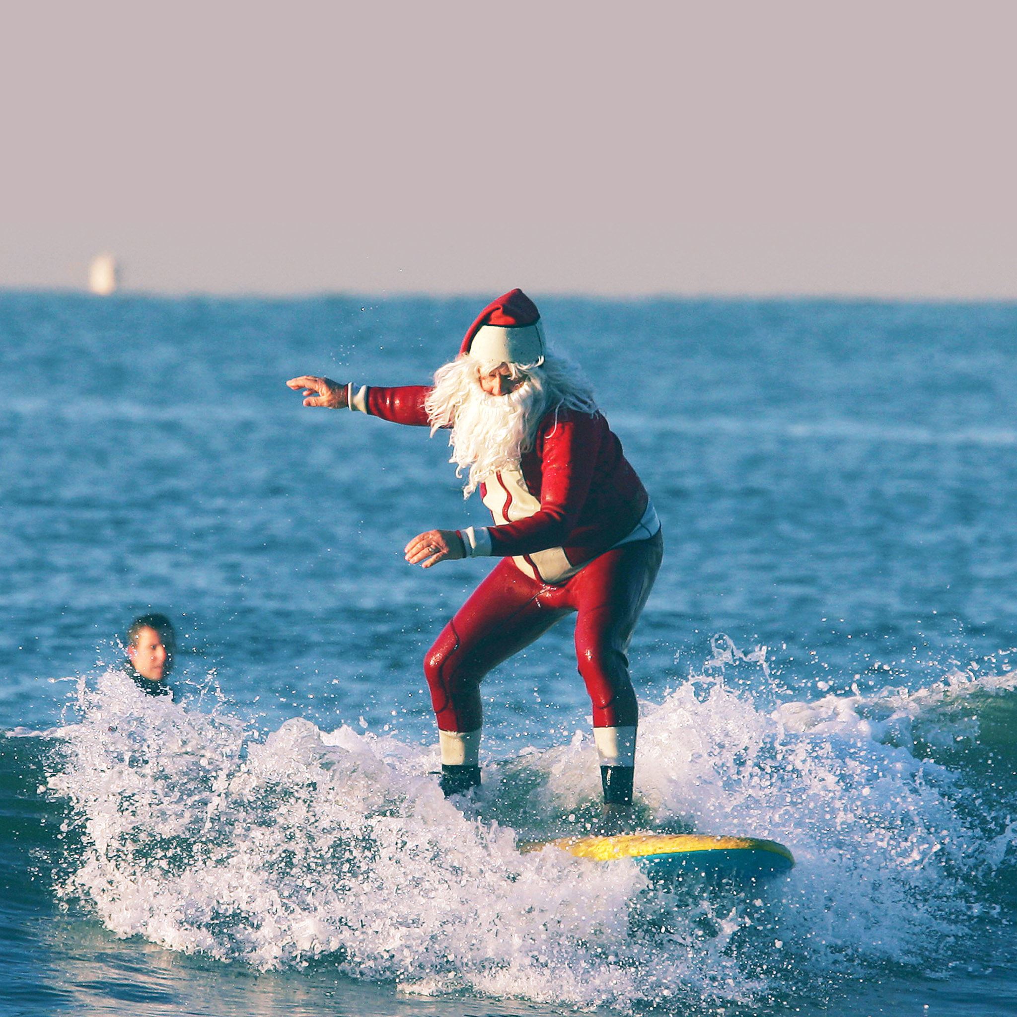 Christmas Surfing Wallpapers - Wallpaper Cave