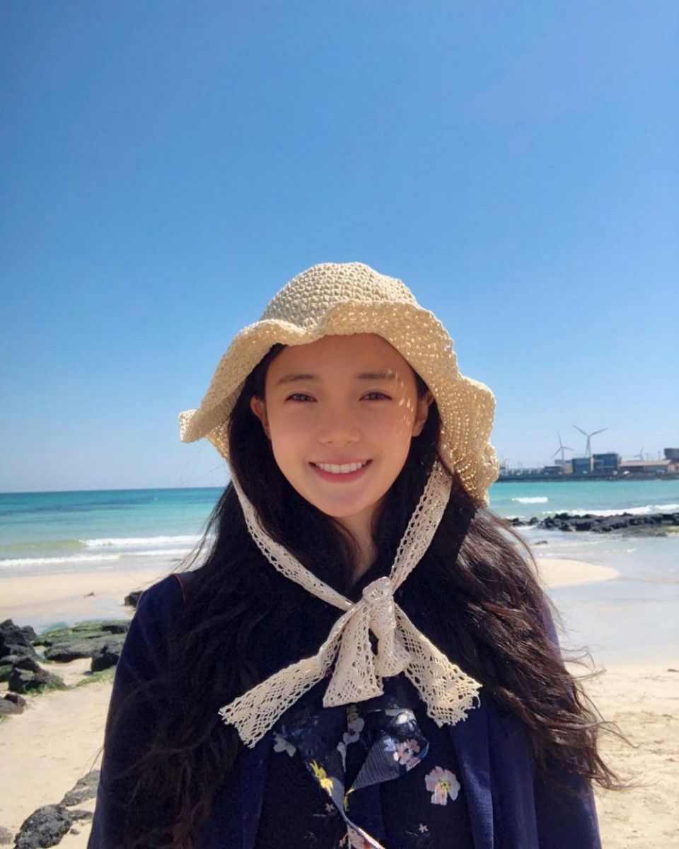 Go Bo Gyeol Wallpapers - Wallpaper Cave