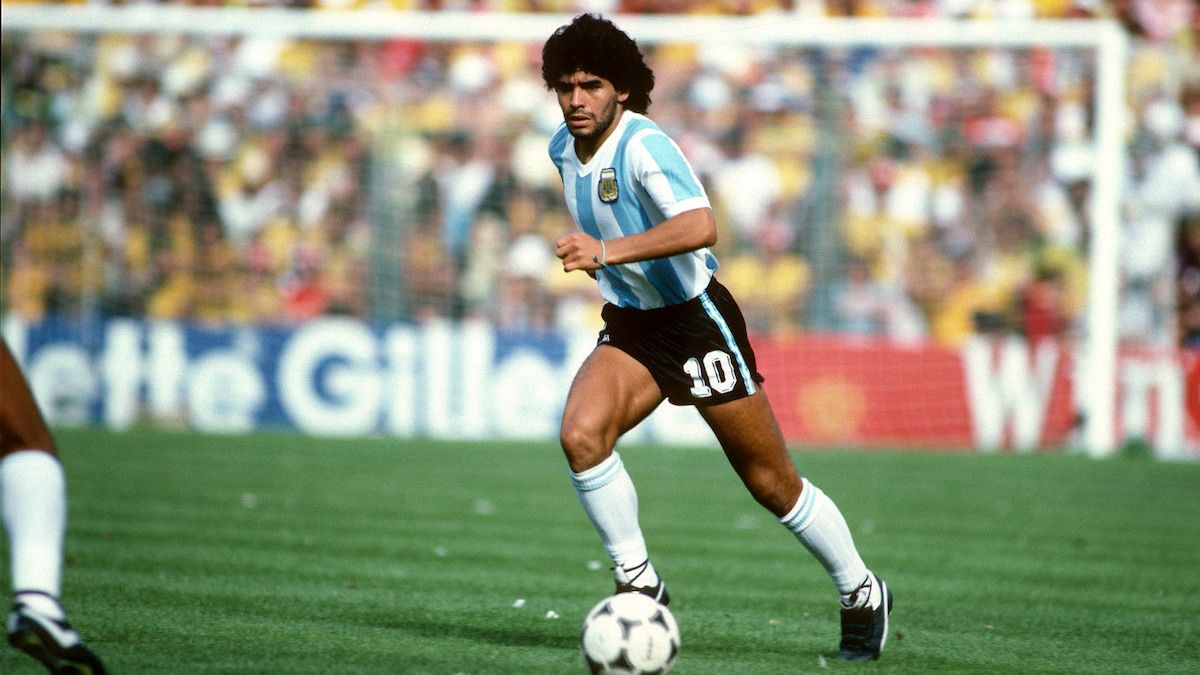 Diego Maradona RIP Wallpapers - Wallpaper Cave