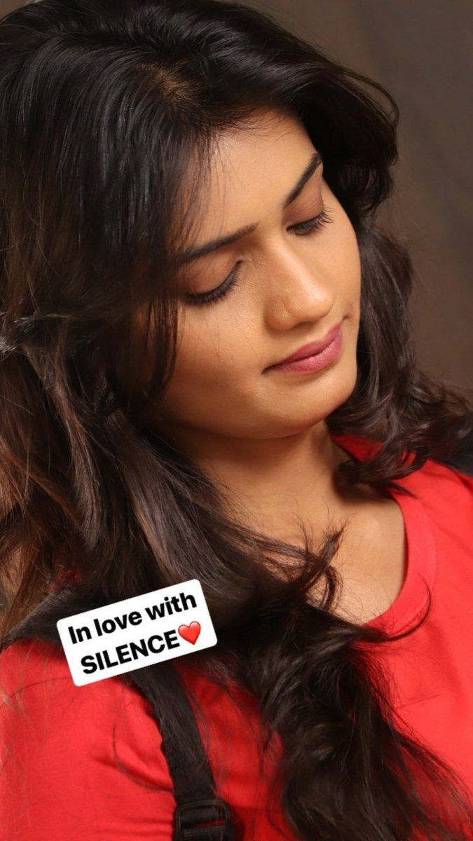 Hruta Durgule HD Wallpapers - Wallpaper Cave