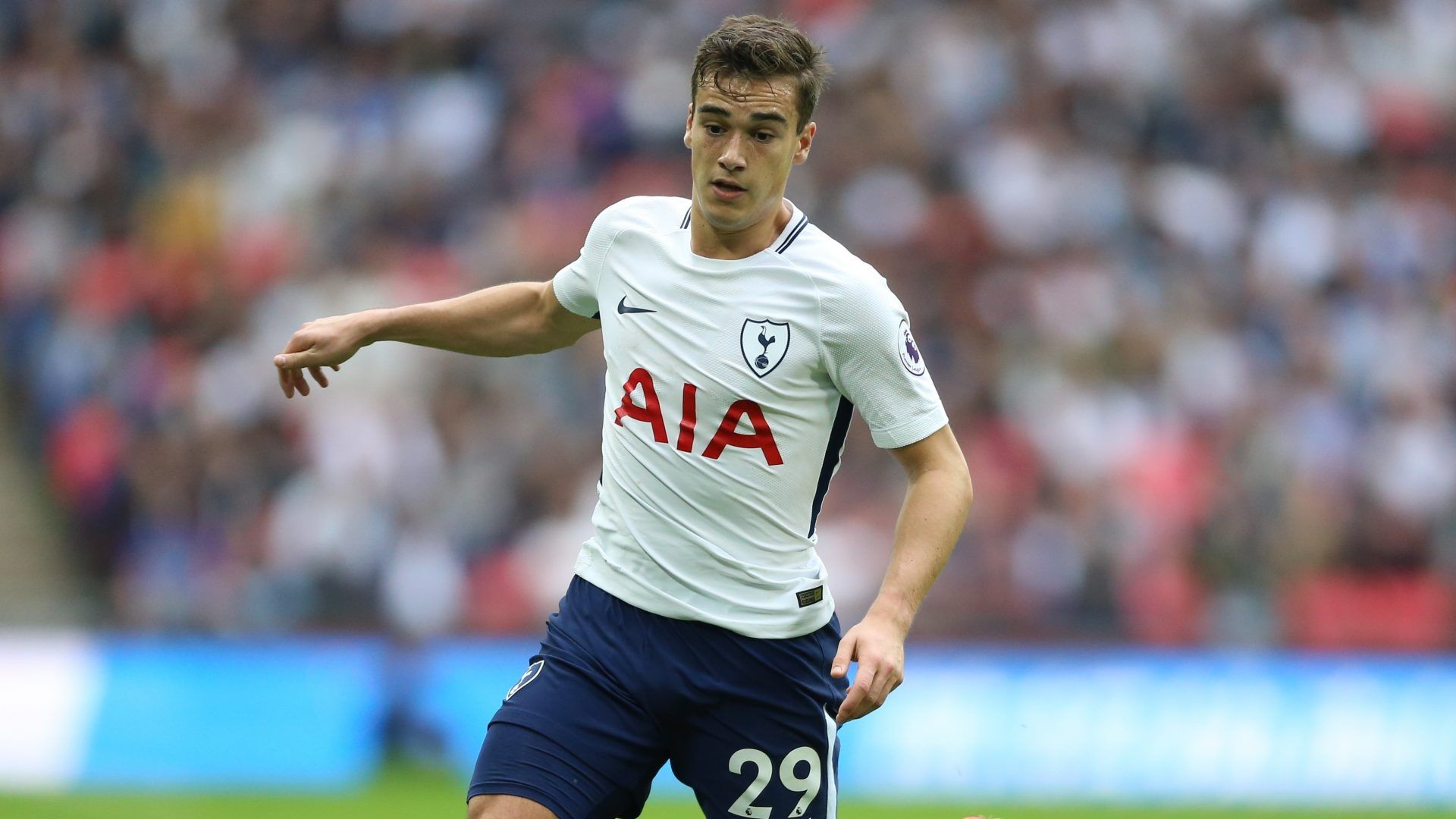 Harry Winks Wallpapers - Wallpaper Cave