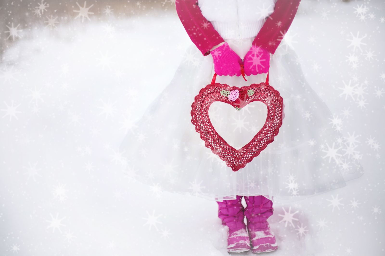 Winter Girl Pink Wallpapers - Wallpaper Cave