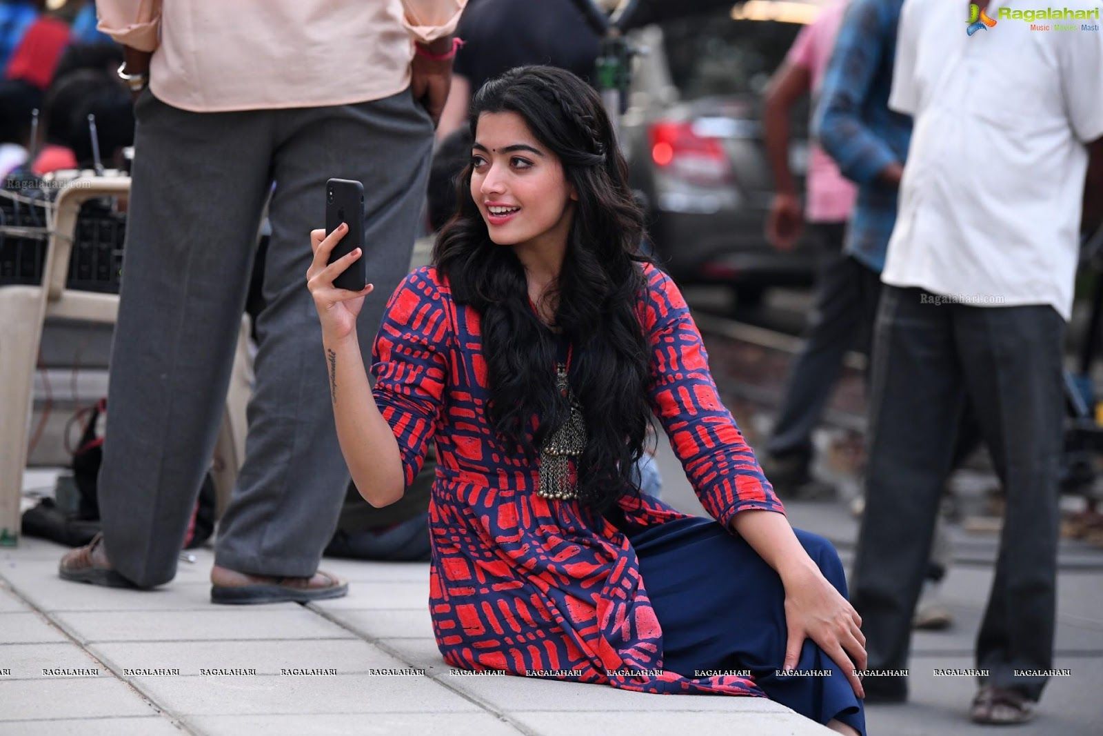 Rashmika Love Wallpapers - Wallpaper Cave