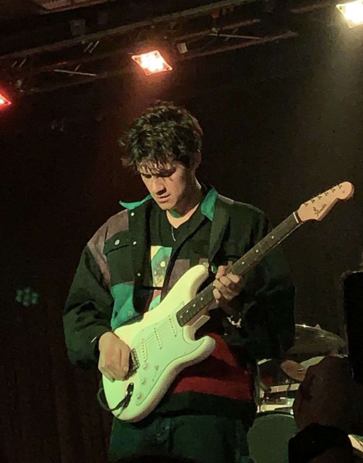 Omar Apollo Wallpapers - Wallpaper Cave