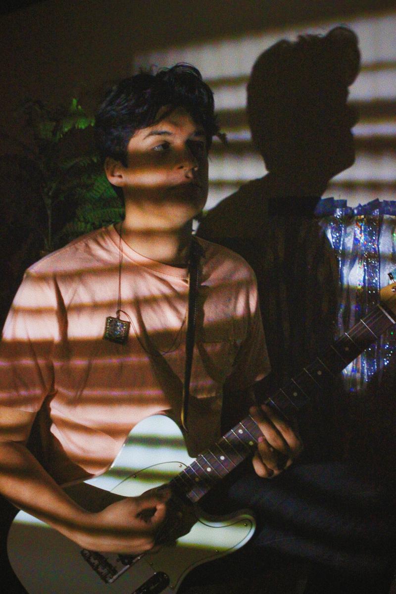 Omar Apollo Wallpapers - Wallpaper Cave