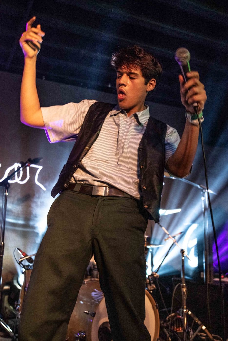 Omar Apollo Wallpapers - Wallpaper Cave