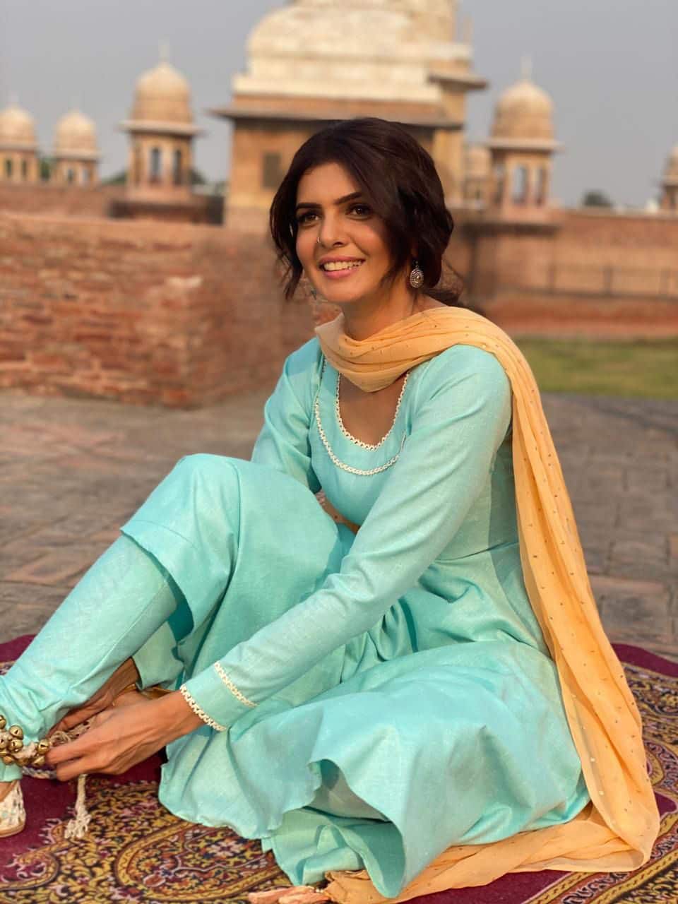 Bewafa Tera Masoom Chehra Wallpapers - Wallpaper Cave