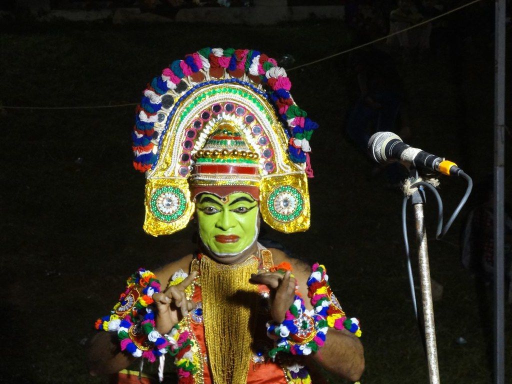 Ottamthullal Wallpapers - Wallpaper Cave