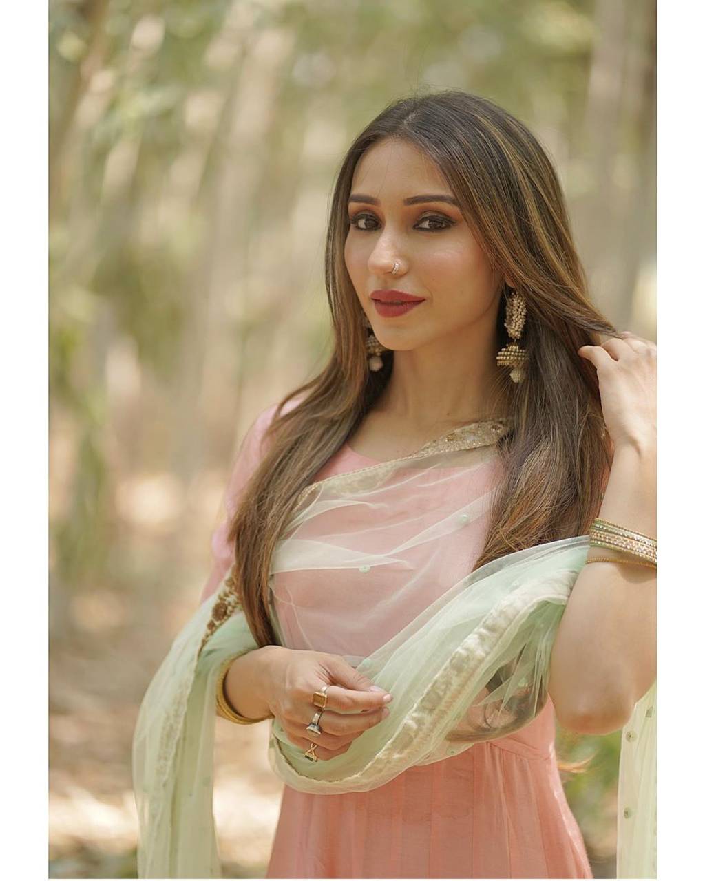 Heli Daruwala Wallpapers - Wallpaper Cave