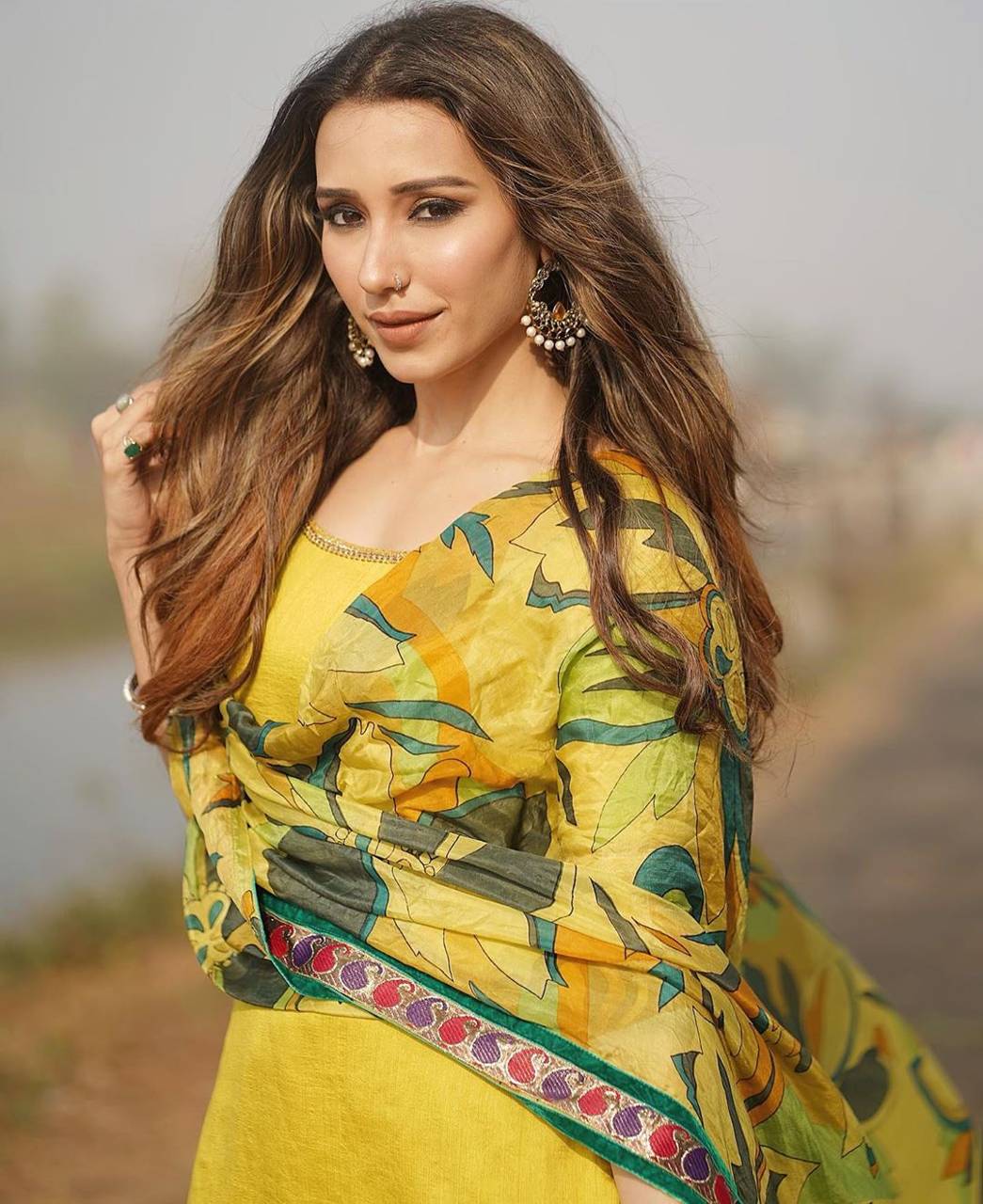 Heli Daruwala Wallpapers - Wallpaper Cave