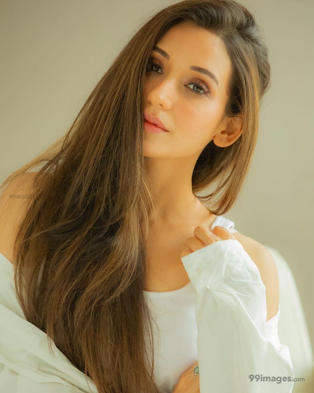 Heli Daruwala Wallpapers - Wallpaper Cave