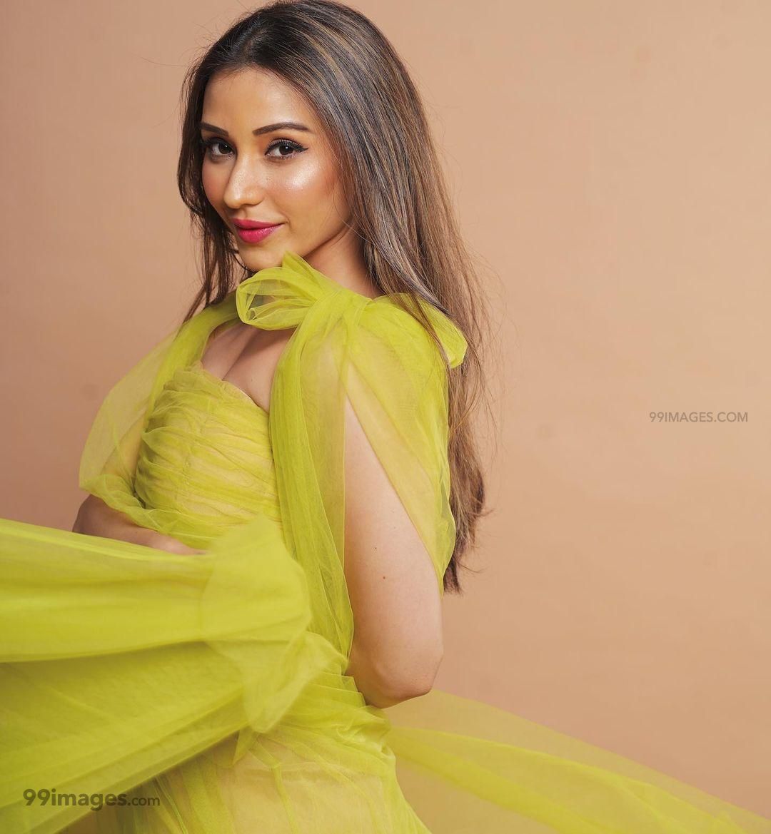 Heli Daruwala Wallpapers - Wallpaper Cave