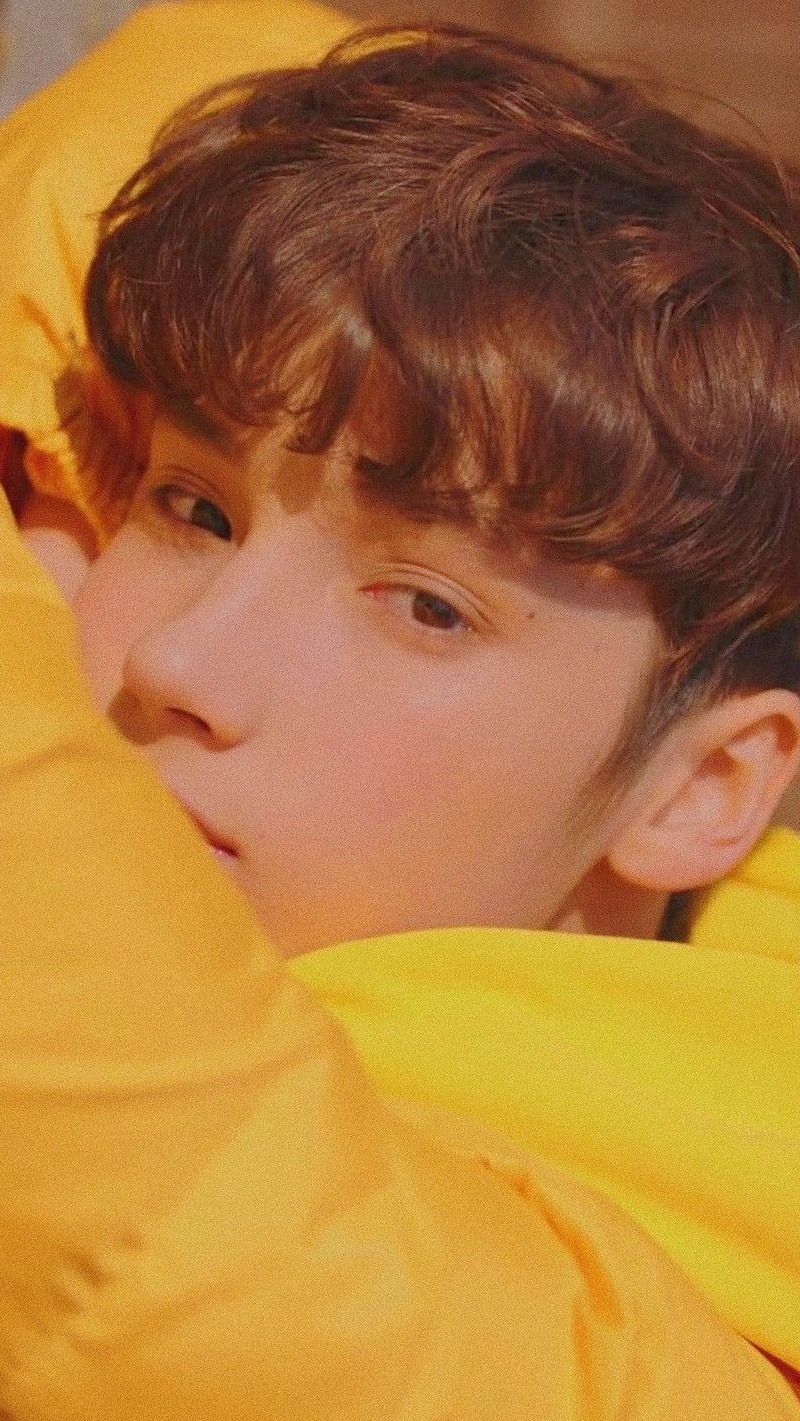 Moodboard Huening Kai Wallpapers - Wallpaper Cave