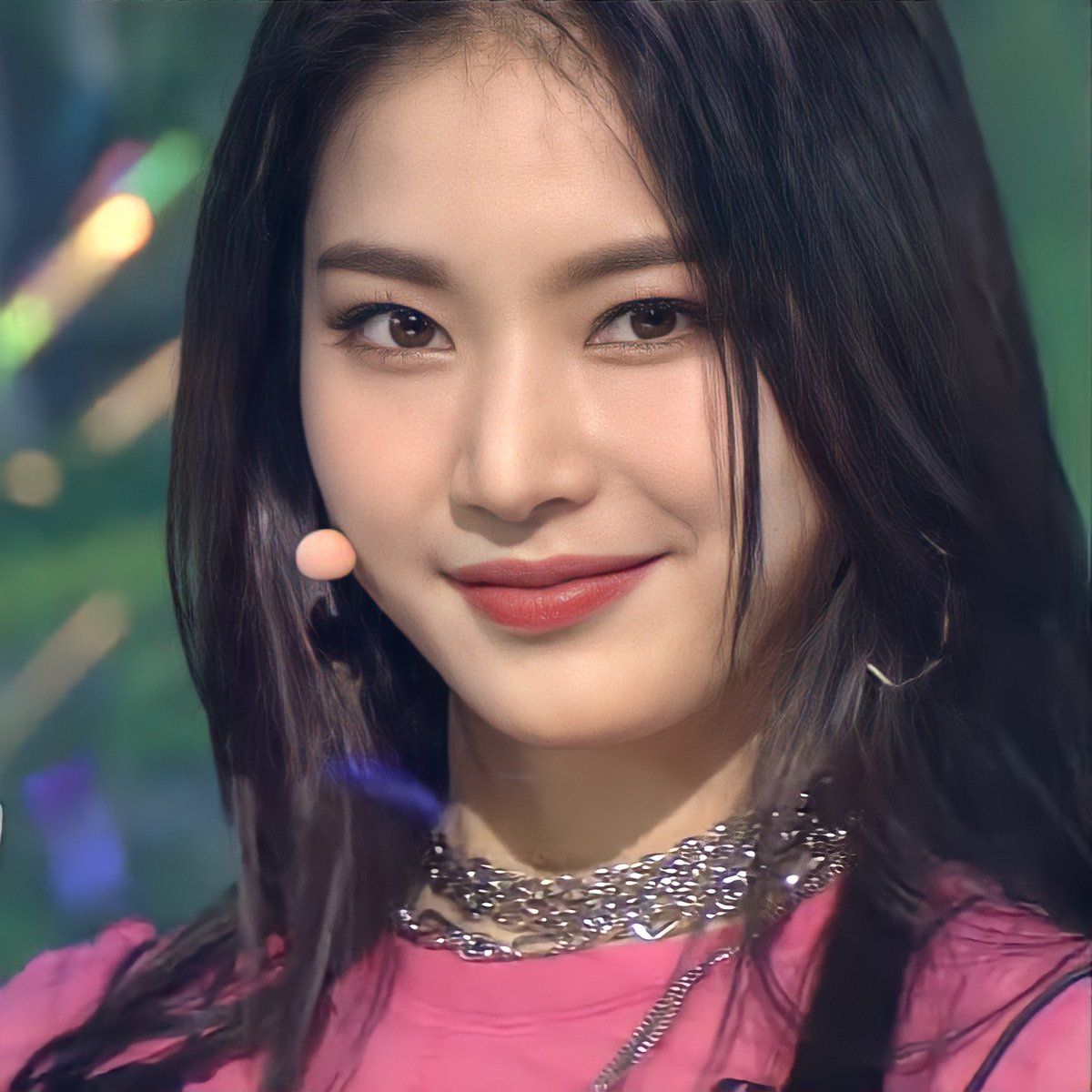 STAYC Wallpapers - Wallpaper Cave