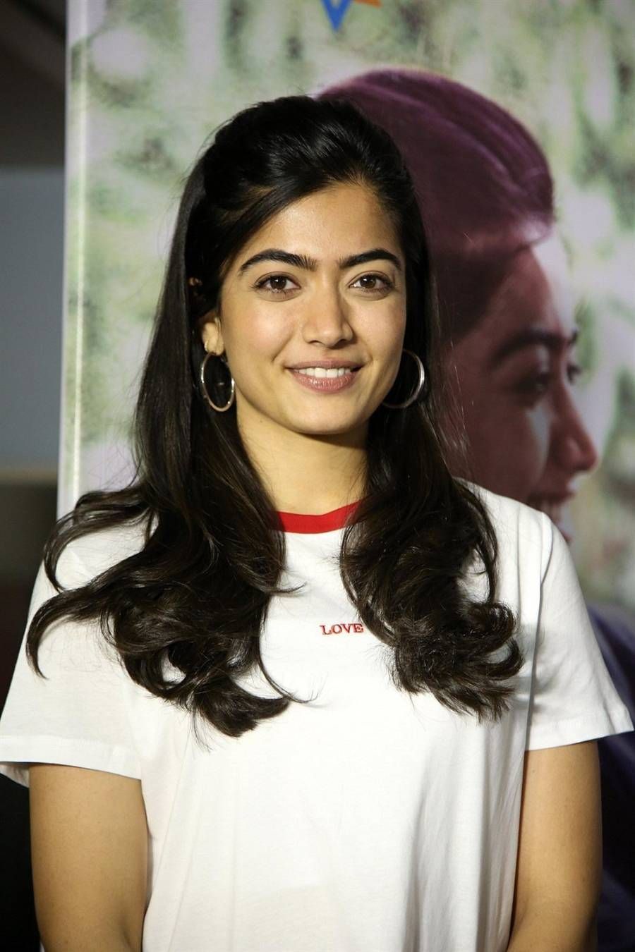 Dear Comrade Rashmika Wallpapers - Wallpaper Cave