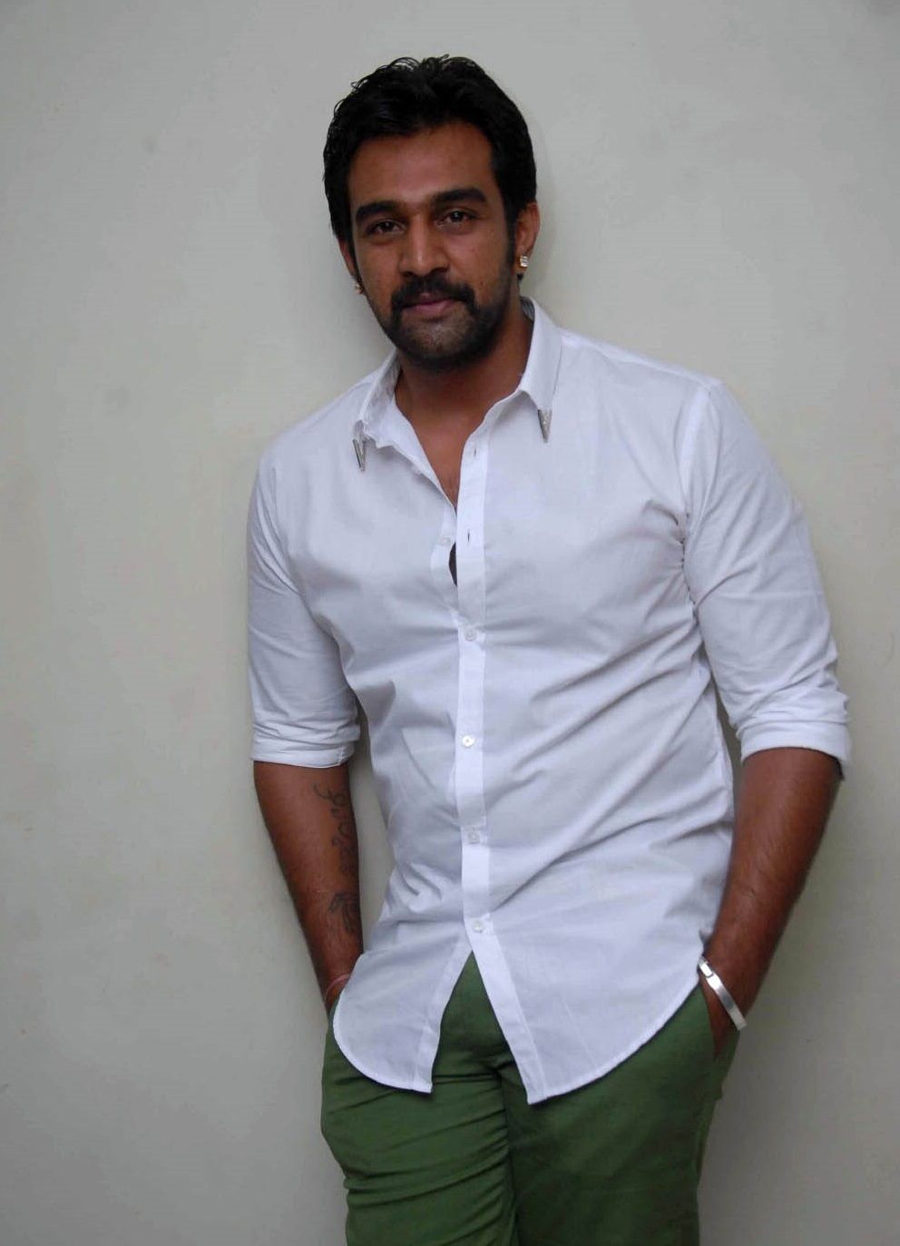 Chiranjeevi Sarja Wallpapers - Wallpaper Cave
