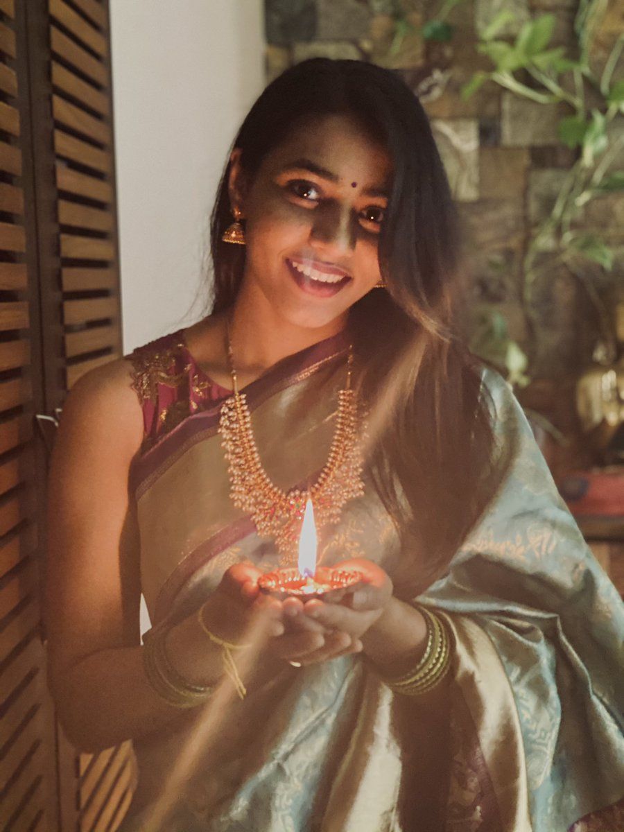 Sapthami Gowda Kannada Wallpapers - Wallpaper Cave