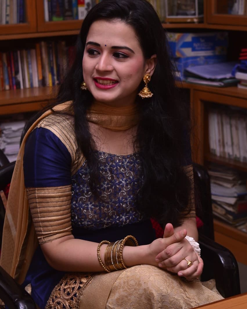 Prajakta Gaikwad Wallpapers - Wallpaper Cave