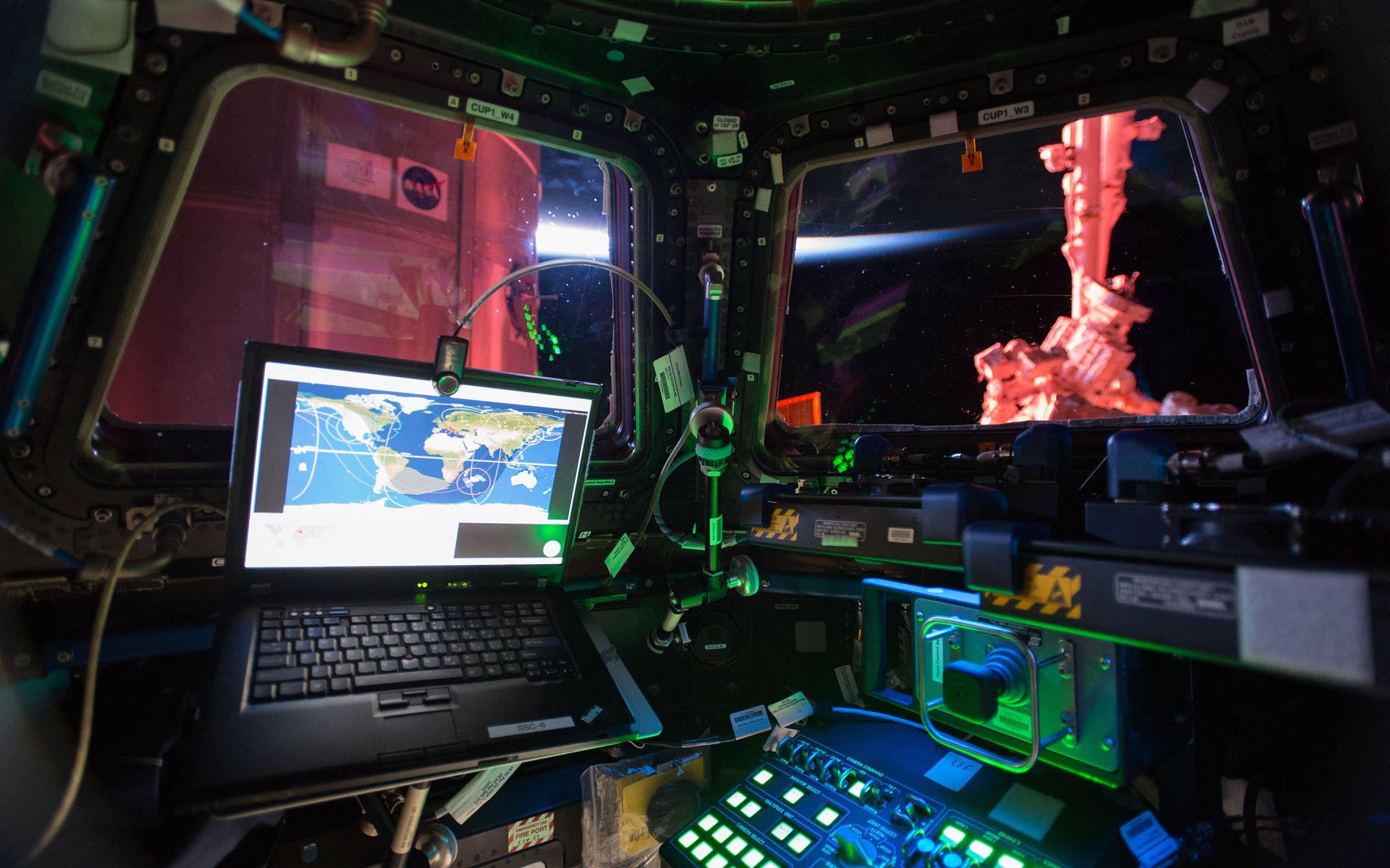 Workstation Wallpapers - Wallpaper Cave