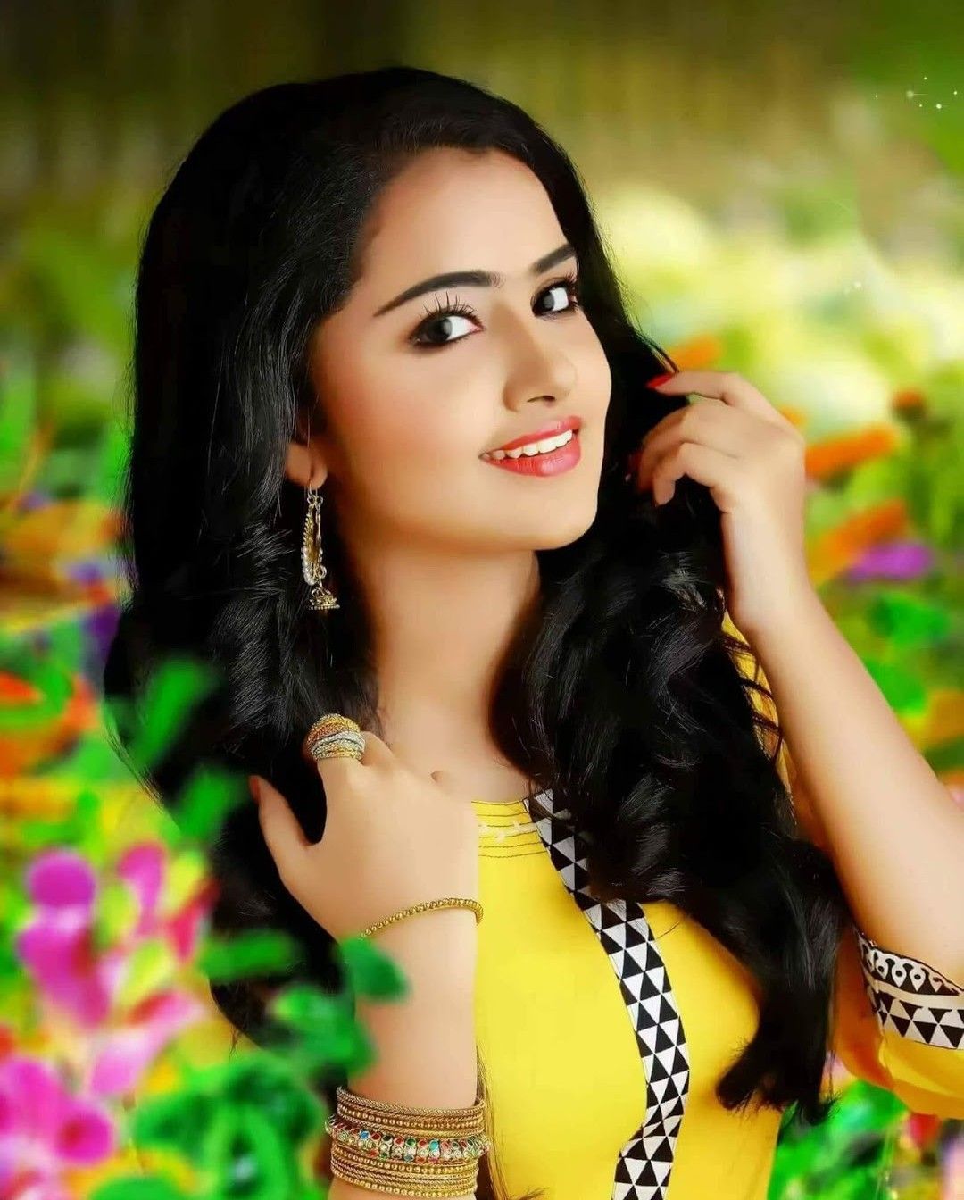 Anupama Cute Wallpapers - Wallpaper Cave