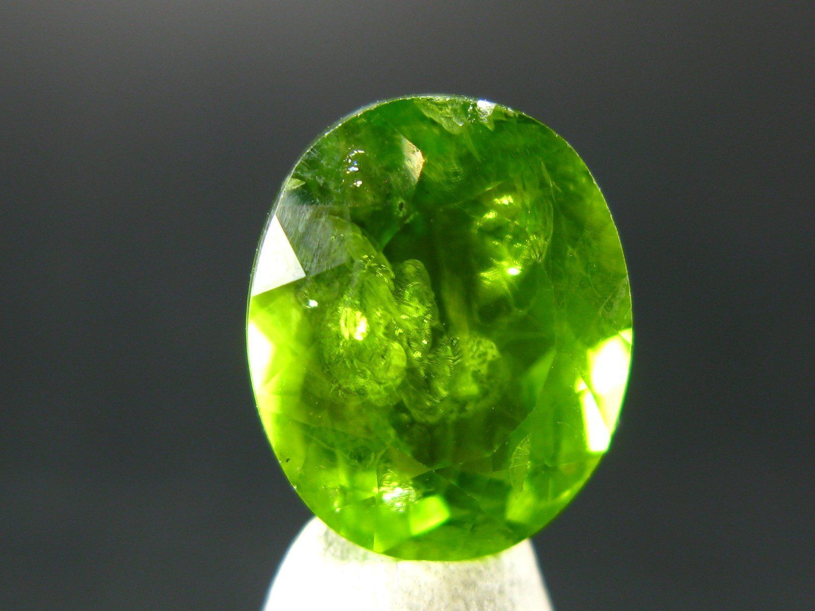 Peridot Stone Wallpapers - Wallpaper Cave