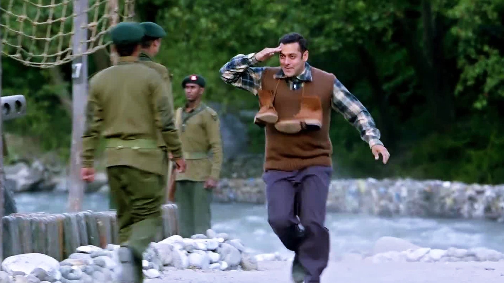 Tubelight Wallpapers - Wallpaper Cave