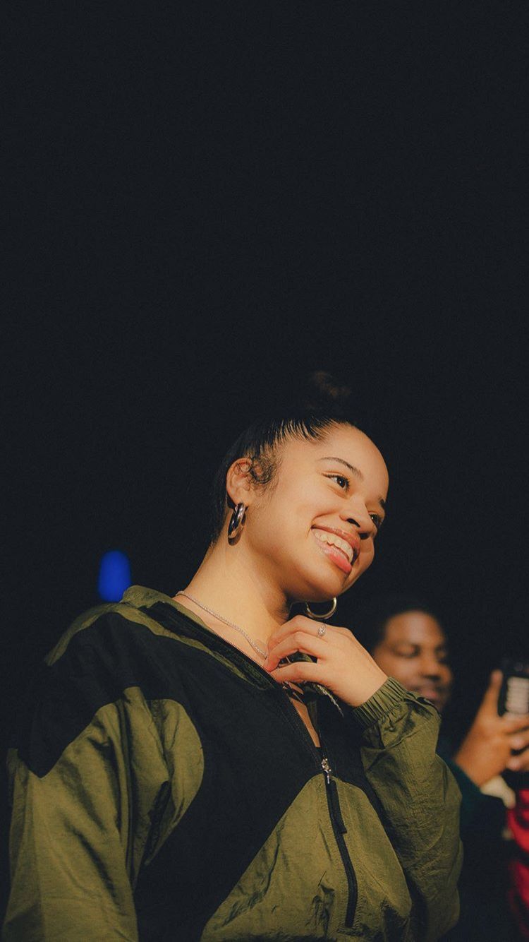 Lightskin Girl Wallpapers - Wallpaper Cave