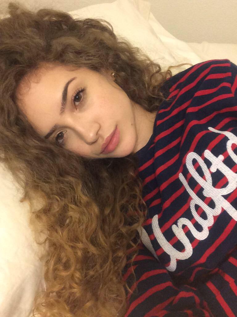 Latina Baddie Wallpapers - Wallpaper Cave