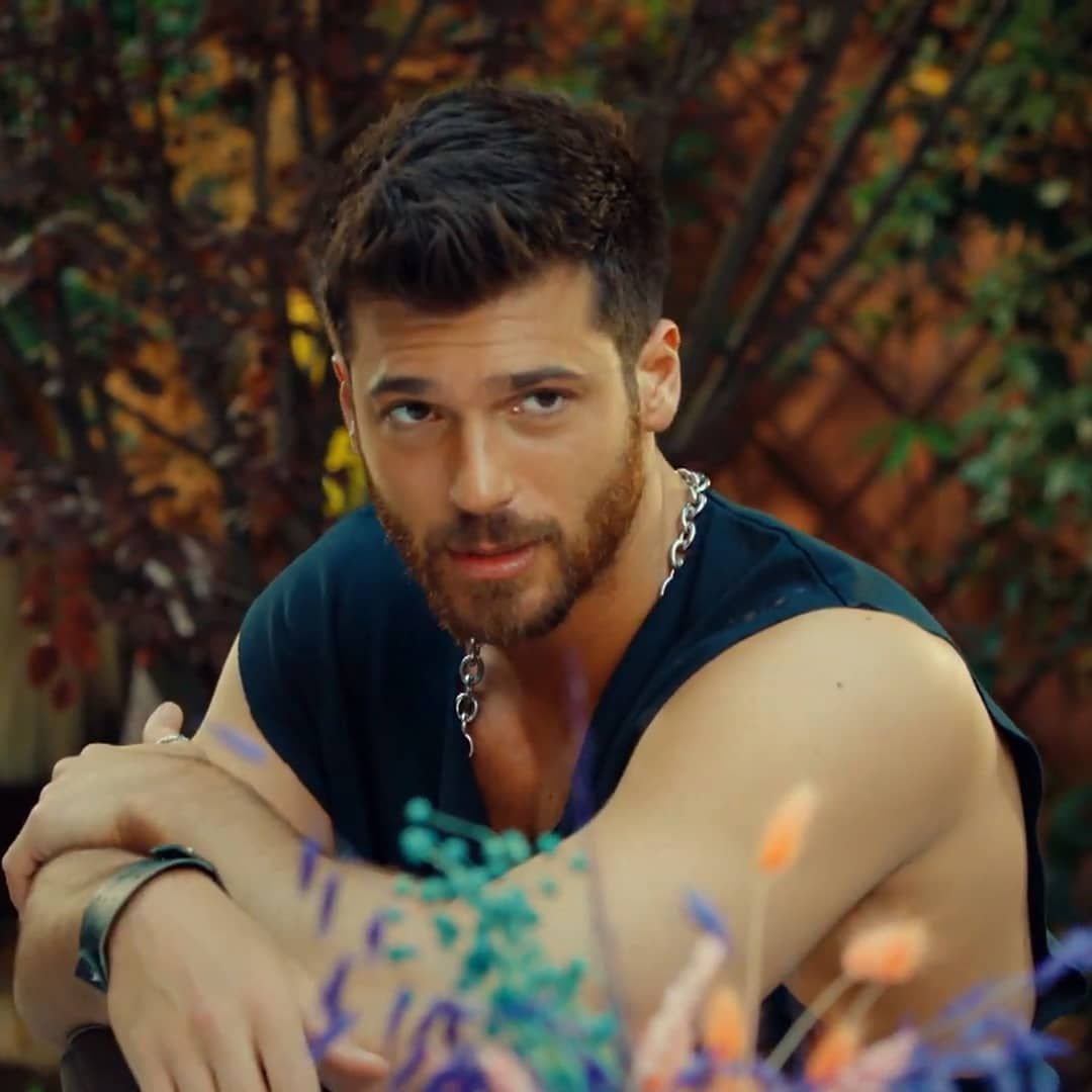 Bay Yanlis Wallpapers - Wallpaper Cave