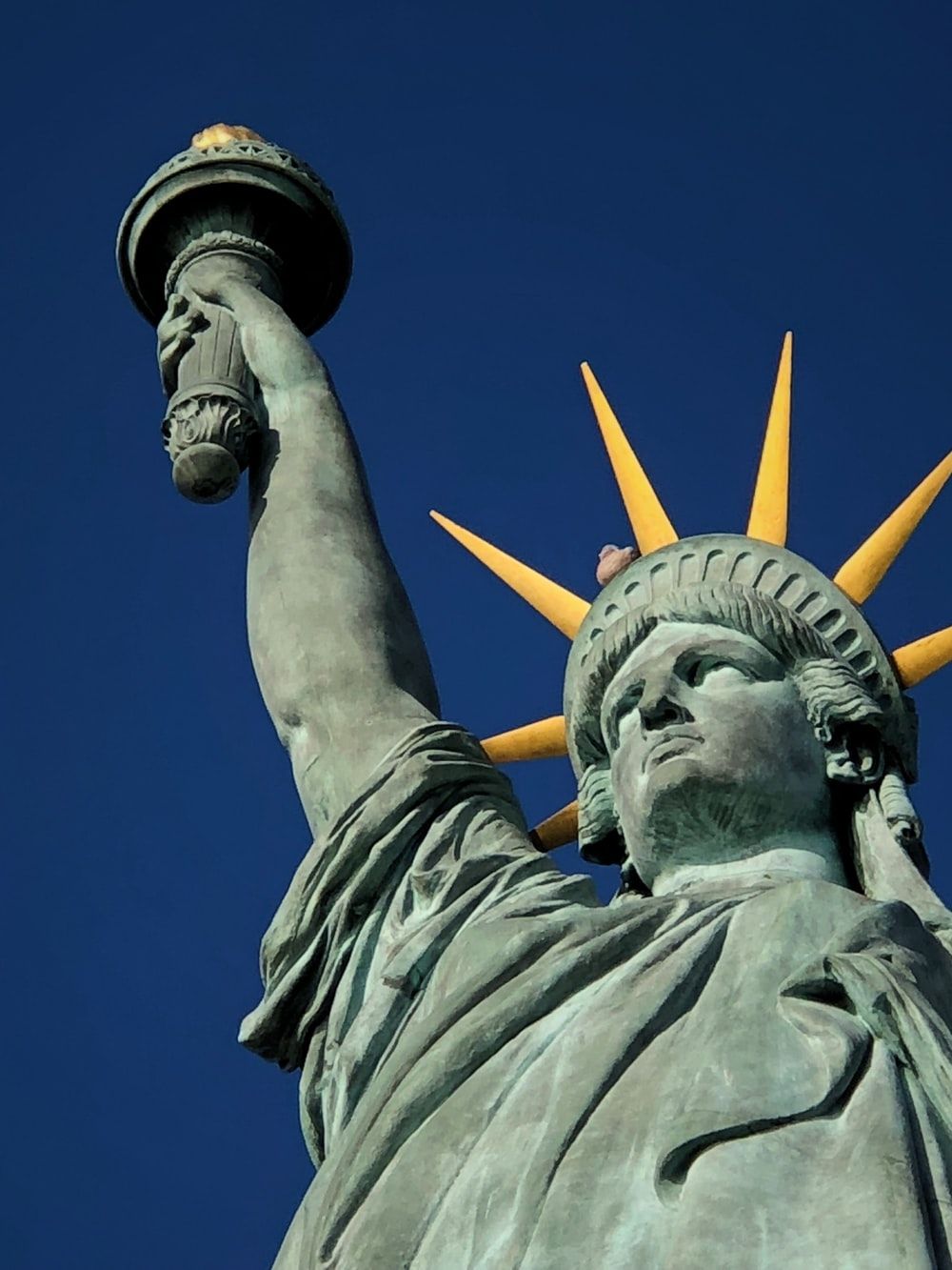 Statue Of Women Wallpapers - Wallpaper Cave
