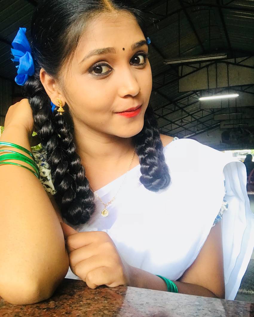 Amulya Wallpapers - Wallpaper Cave