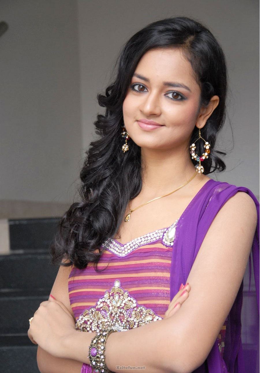 South Girl Wallpapers - Wallpaper Cave